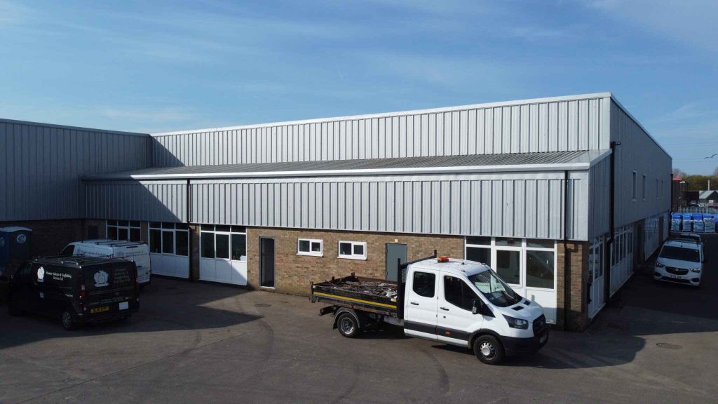 Industrial & external wall cladding services | Roofclad Systems